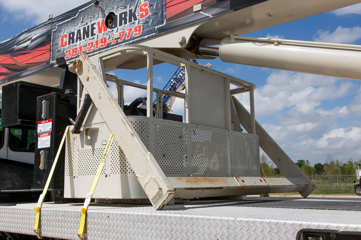 Boom Trucks for Sale or Rent from National & Manitex | CraneWorks, LLC